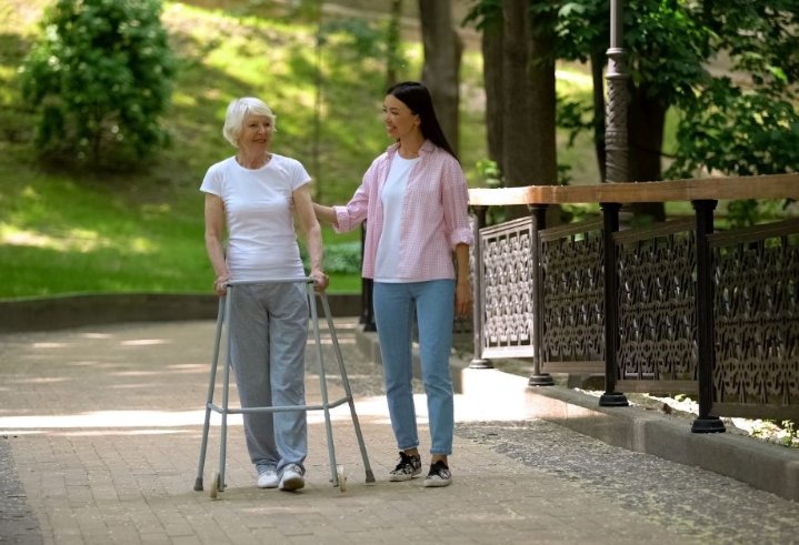 How to write a cover letter for a disability support worker