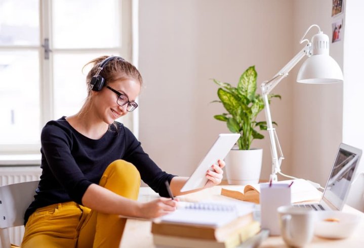 Saving time on commuting? Now's the time to study online